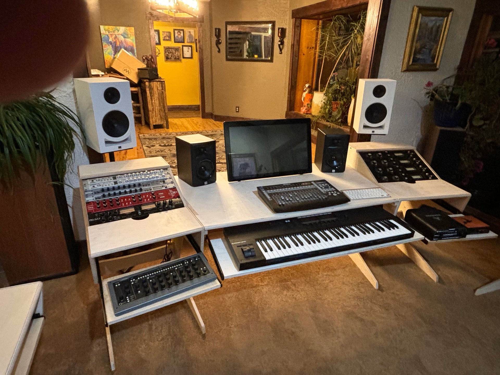 Music Recording Producers Desk | Optimize Your Studio